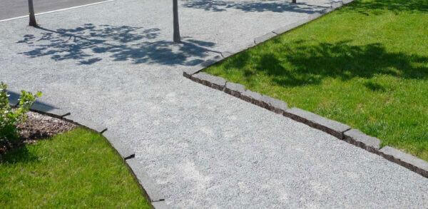 Great Landscaping Ideas: Different Ways to Edge Your Decomposed Granite ...