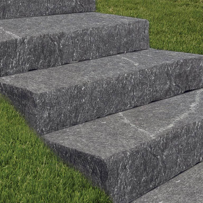 Starlight Black Granite | Thermal-Top Treads | Kafka Granite